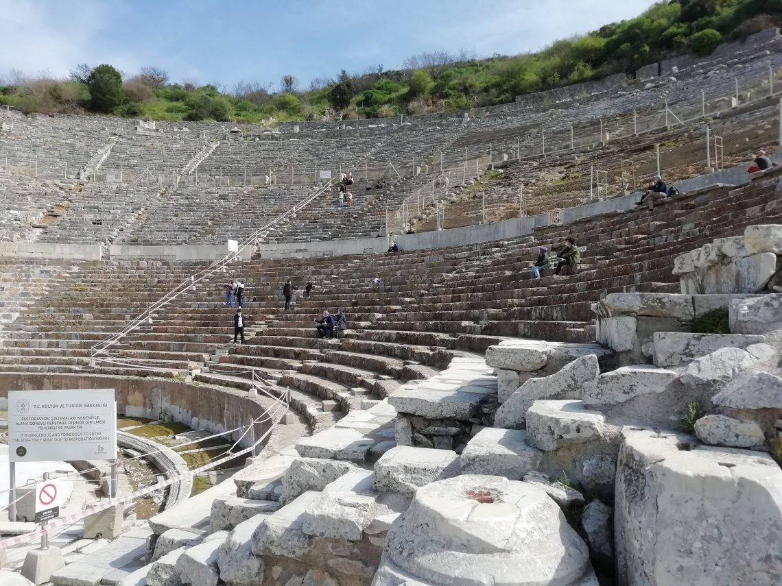 Travel guide to Ephesus (Efes) - Geç Kalmış Yolcu